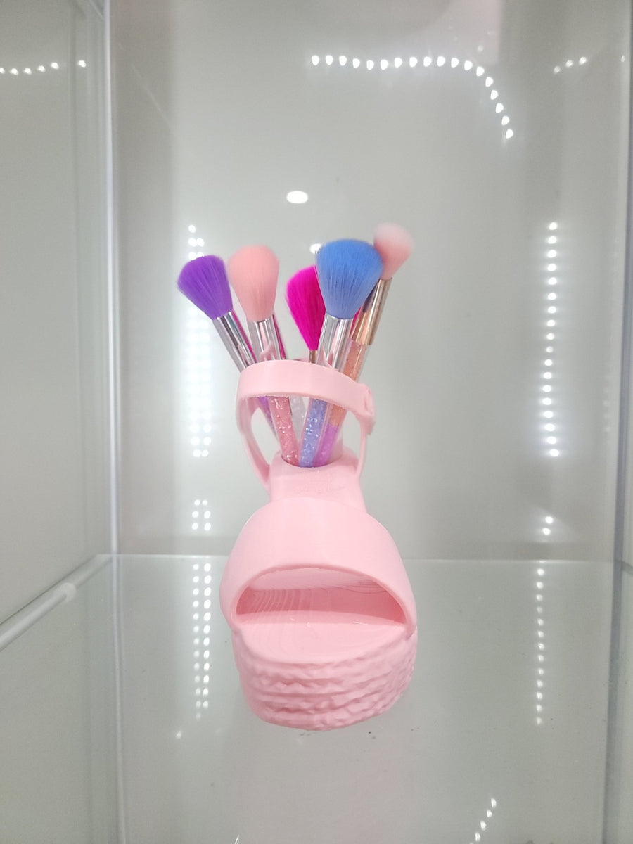 Glam Wedge Shoe Brush Holder - Step Into Style! – JDColFashion