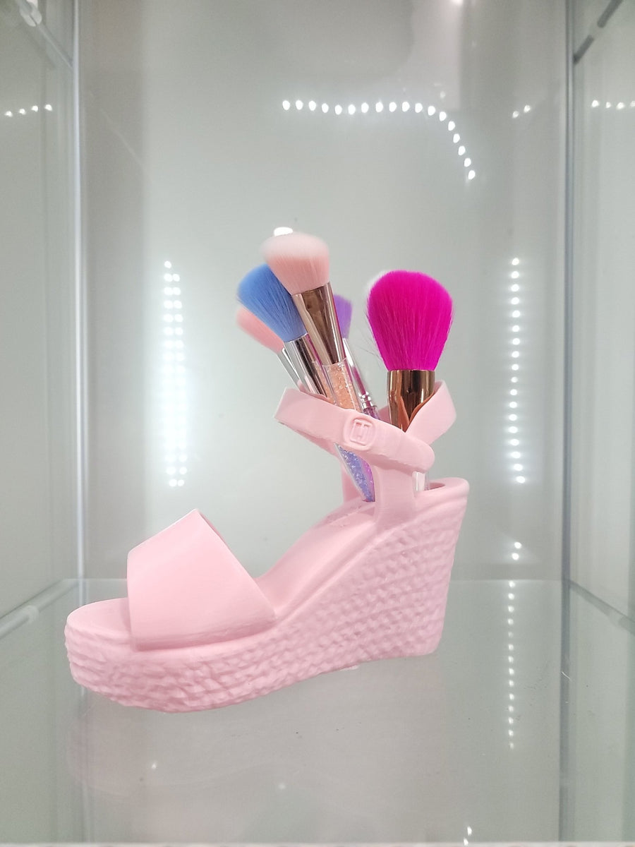Glam Wedge Shoe Brush Holder - Step Into Style! – JDColFashion